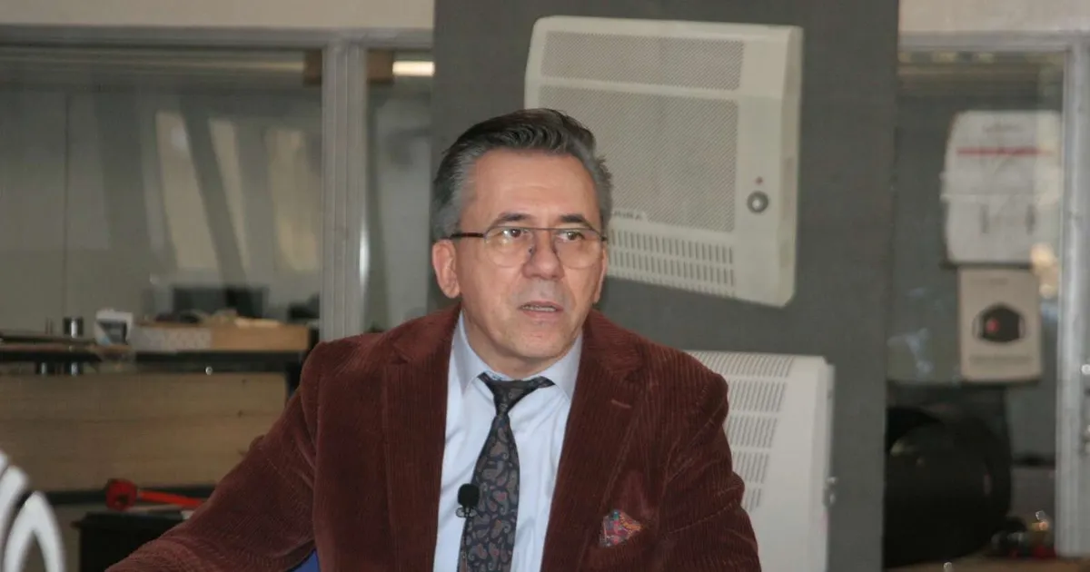 Yayında: Dijital Profesyoneli Osman Akın ile 'Dijital Dünya' söyleşisi - Dijital Haber | İş ...